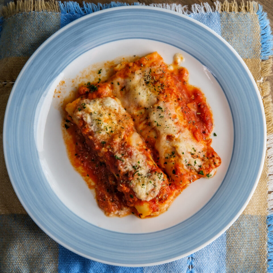 Beef and Cheese Manicotti Recipe - icook for two